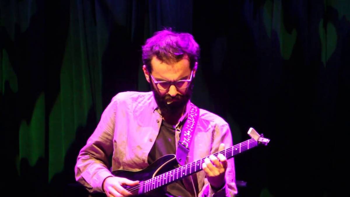 Efe Demiral İkinci Albümünü Müzikseverlerle Buluşturdu | Karma Türkiye