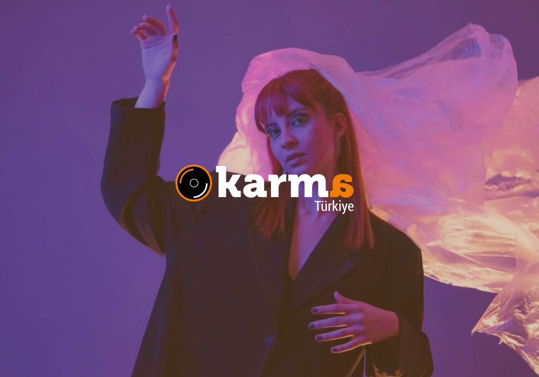 Sanatçı Radarı: İdil Ateş | Karma Türkiye