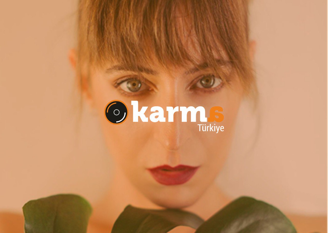 Elçin Orçun'dan Yeni Şarkı: “Lades” | Karma Türkiye